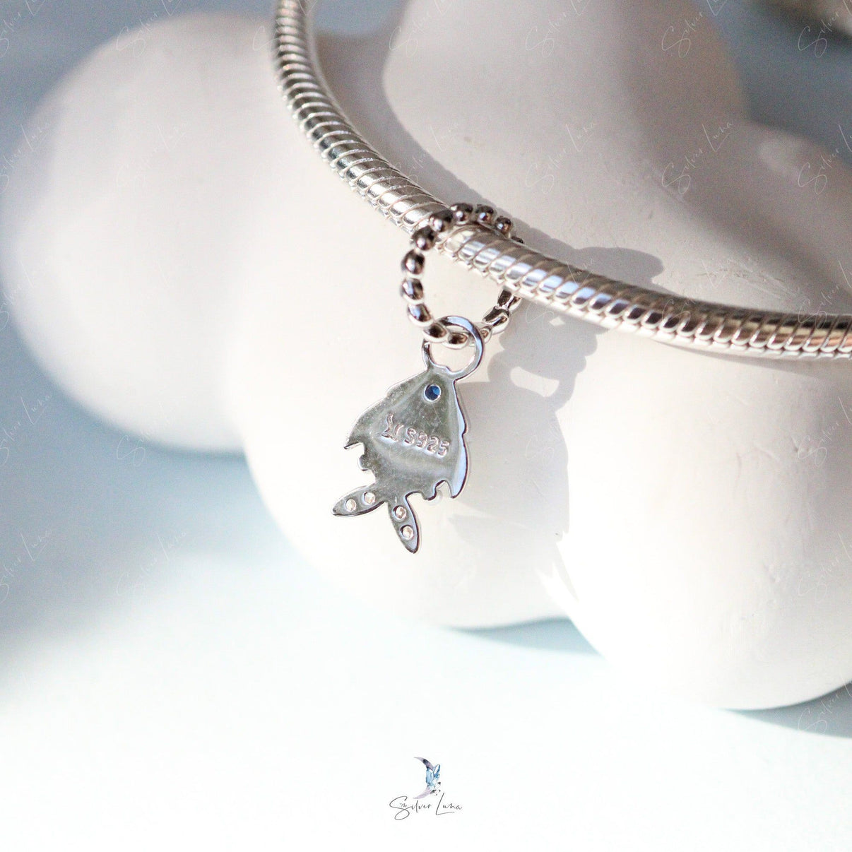 Rainbow fish sterling silver dangle charm for bracelet – The Silver Luna